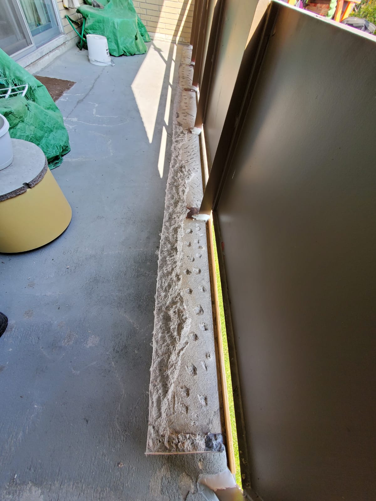 Slab Edge & Balcony Concrete Repair – P.N.K Restoration Inc